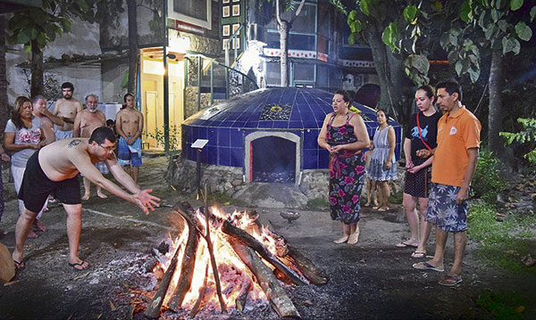 Yololo con fuego sanador | Sociedad | La Revista | EL UNIVERSO